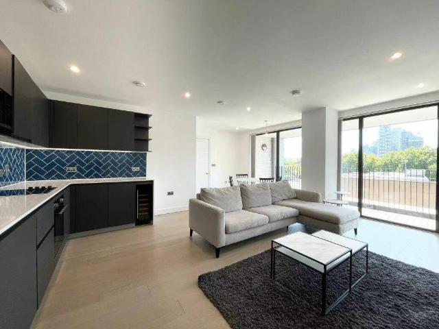 Cassia Building, London E2 2 bed apartment to rent £3,800 pcm £877 pw