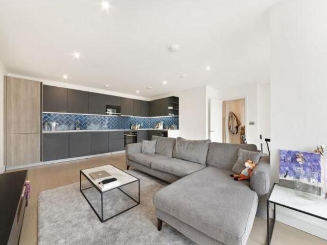 Cassia Building, Shoreditch Exchange, Hoxton E2, 2 bed flat to rent, £3,800 pcm | PrimeLocation