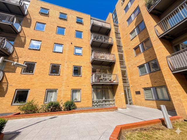 Cassilis Road, London E14, 1 bed flat to rent, £1,999 pcm | PrimeLocation