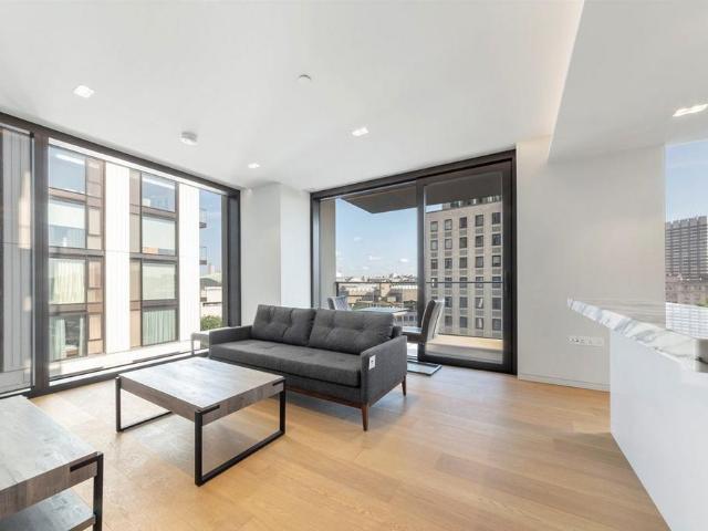 Casson Square, London SE1 1 bed flat to rent £4,250 pcm £981 pw