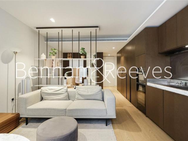 Casson Square, London SE1 Studio to rent £3,000 pcm £692 pw