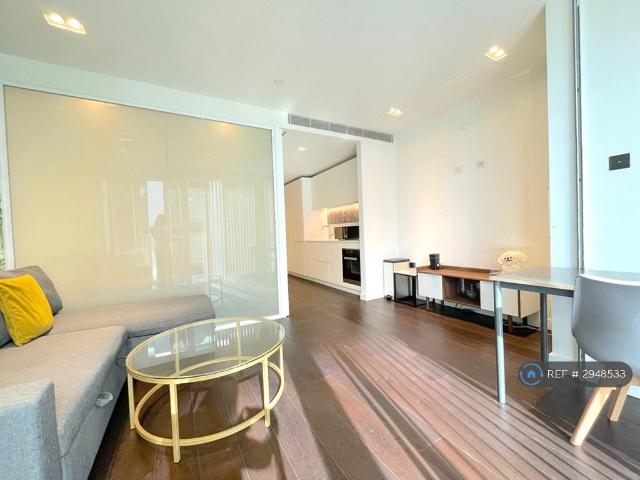 Casson Square, London, SE1 Studio to rent £3,398 pcm £784 pw