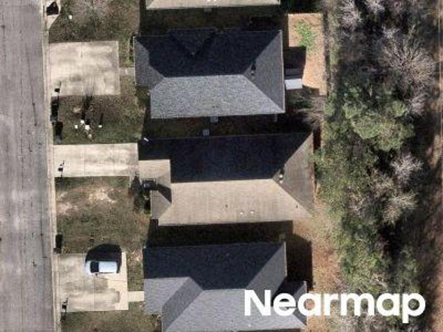 Cattail Ln