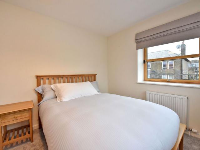 Cattofield Square, Hilton, Aberdeen AB25, 2 bed flat to rent, £1,150 pcm | PrimeLocation