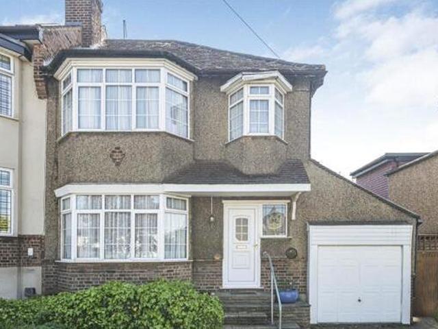 Cat Hill, Barnet, 3 Bedroom Semi detached