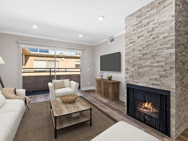 Catalina Apartments 2 Bedroom Apartment for Rent at 3930 Laurel Canyon Blvd, Los Angeles, CA 91604 Studio City
