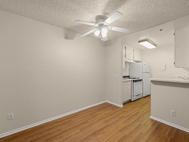 Catalina Gardens 2 Bedroom Apartment for Rent at 333 S Catalina St, Los Angeles, CA 90020 Wilshire Center Koreatown