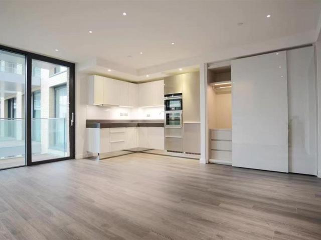 Catalina House, Canter Way E1, Studio to rent, £2,700 pcm | PrimeLocation