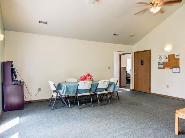 Catawba Club 2 Bedroom Apartment for Rent at 9 Catawba Dr, Berkeley Springs, WV 25411