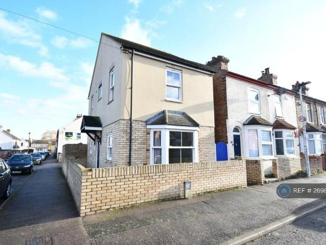Cater St, Bedford, MK42 2 bed detached house to rent £1,175 pcm £271 pw