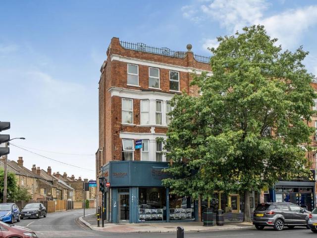 Catford Broadway, London SE6, 1 bed flat to rent, £1,200 pcm | PrimeLocation