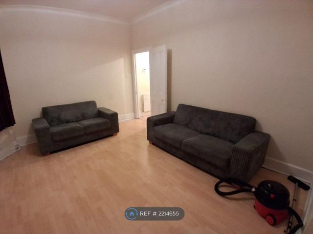 Catford, London SE6, 1 bed flat to rent, £1,450 pcm | PrimeLocation