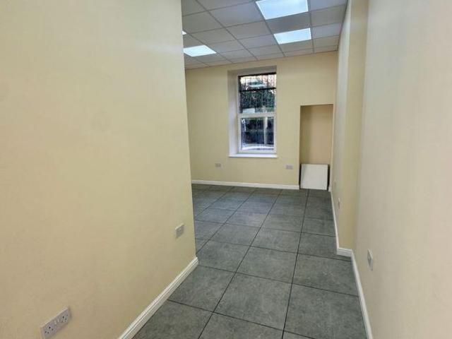 Cathcart Wholesale Retail, 669 Cathcart Road, Glasgow G42, 1 bed flat to rent, £1,517 pcm | PrimeLocation