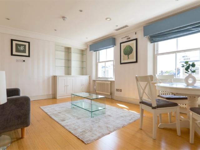 Cathcart Road, Chelsea, London SW10 1 bed apartment to rent £2,900 pcm £669 pw