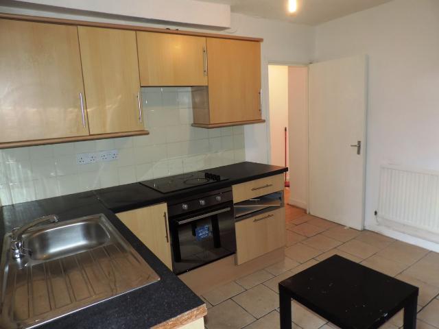 Cathays Terrace, Cardiff CF24, 1 bed flat to rent, £675 pcm | PrimeLocation