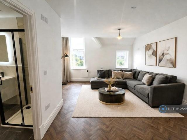 Cathedral Road, Cardiff, CF11 1 bed flat to rent £1,450 pcm £335 pw