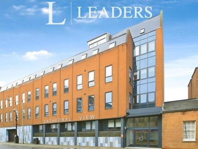 Cathedral View, Wentworth Street, 2 Bedroom Apartment