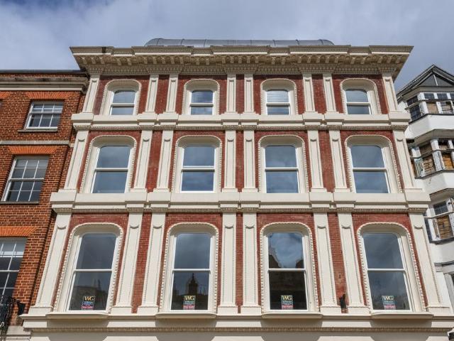 Cathedral Yard, EXETER, EX1 2 bed apartment to rent £2,000 pcm £462 pw