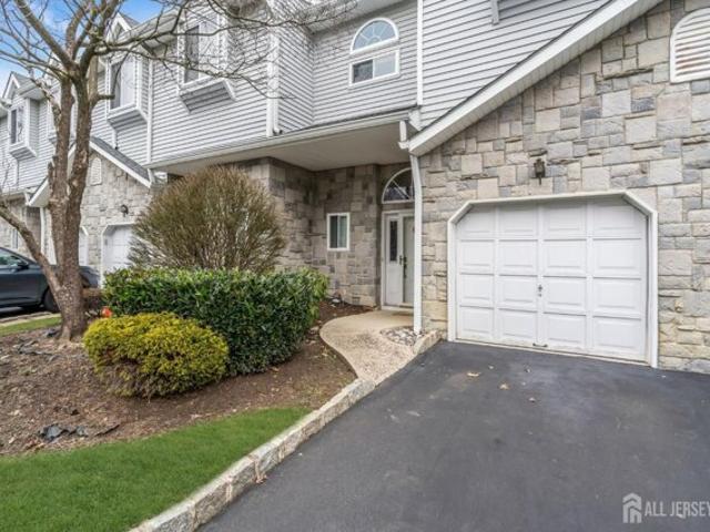Catherine Ct, Old Bridge, Home For Sale