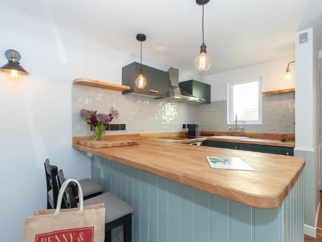 CATHERINE STREET, OXFORD, OX4 3AH 1 bed bungalow to rent £1,595 pcm £368 pw
