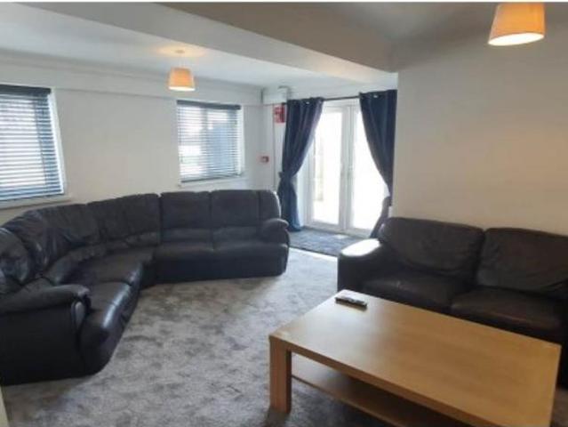 Catherine Street, Cathays, Cardiff 6 bed detached house to rent £3,900 pcm £900 pw