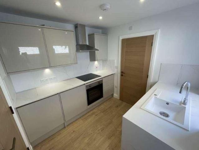 Catherine Street, Reading, RG30