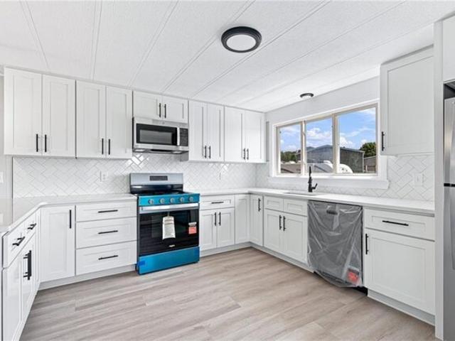 Cathy Cir, Portsmouth, Home For Sale