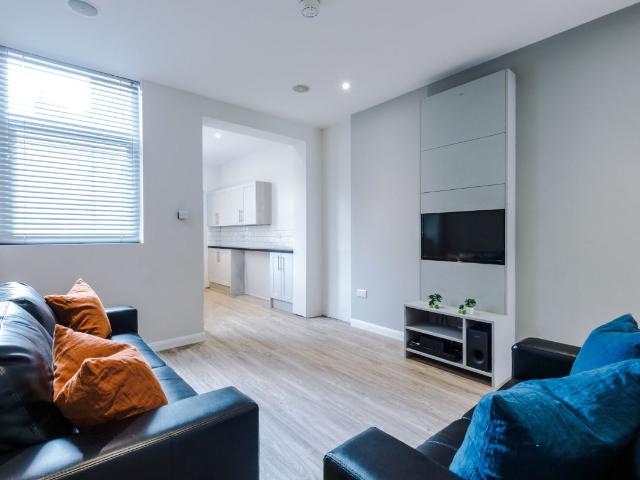 Cauldon Road, Stoke ST4, 4 bed terraced house to rent, £464 pppm | PrimeLocation