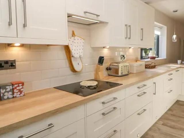 Causeway Farm Causeway Head Road | Studio townhouse for rent #152051210 | Rentberry
