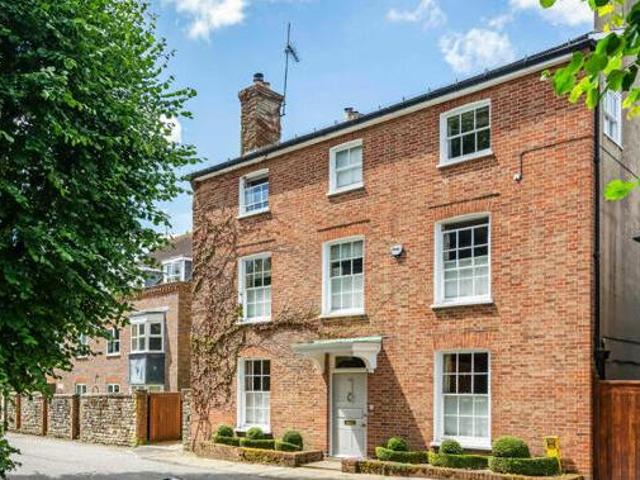 Causeway, Horsham, 6 Bedroom Detached
