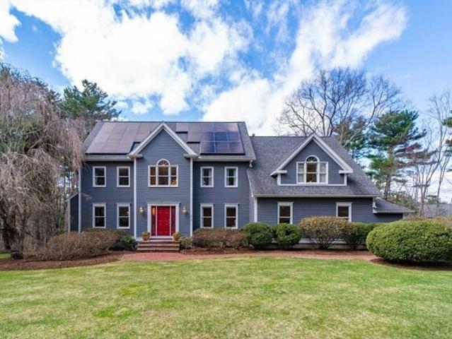Causeway St, Medfield, Home For Sale