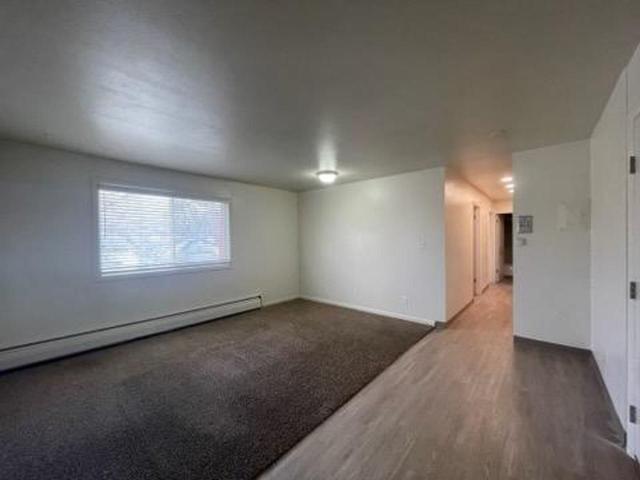 Cavalier Apartments 2 Bedroom Apartment for Rent at 519 S Meldrum St, Fort Collins, CO 80521 University North