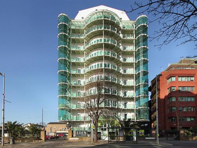 Cavalier House, W5 1 bed apartment to rent £1,850 pcm £427 pw