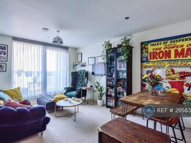 Cavatina Point, London, SE8 2 bed flat to rent £2,100 pcm £485 pw