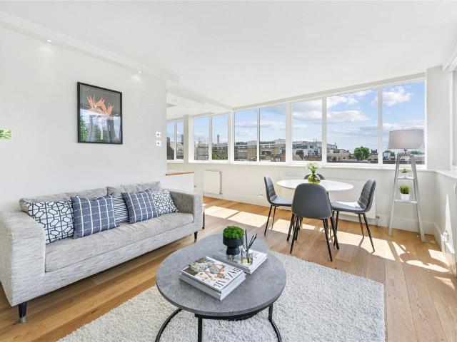 Cavaye Place, London SW10, 2 bed flat to rent, £3,878 pcm | PrimeLocation