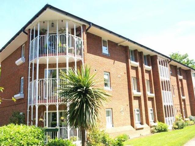 Cavell Drive, Enfield, 2 Bedroom Retirement