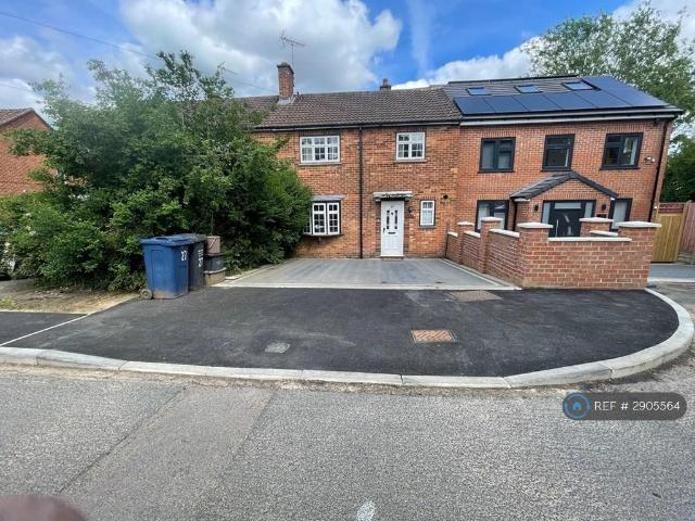 Cavendish Close, Amersham, HP6 3 bed terraced house to rent £2,400 pcm £554 pw