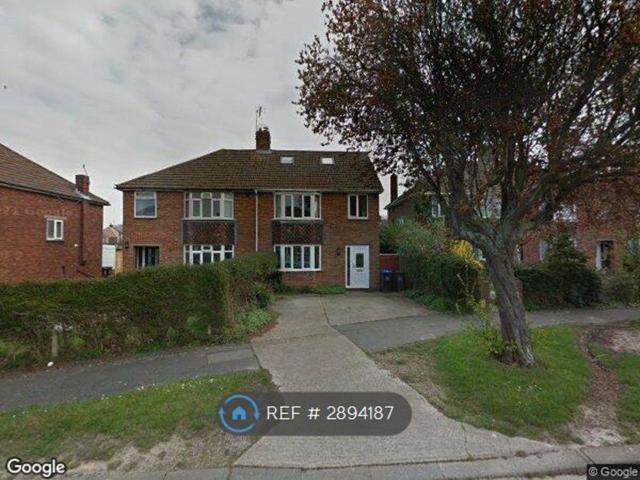 Cavendish Close, Goring By Sea, Worthing BN12, 4 bed semi detached house to rent, £2,300 pcm | PrimeLocation