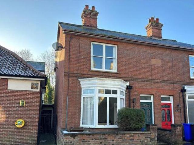 Cavendish Road, Clare, 2 Bedroom Semi detached