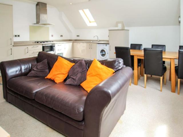 Cavendish Road, Dean Park Grange, BH1