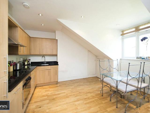 Cavendish Road, Kilburn, London NW6, 2 bed flat to rent, £2,250 pcm | PrimeLocation
