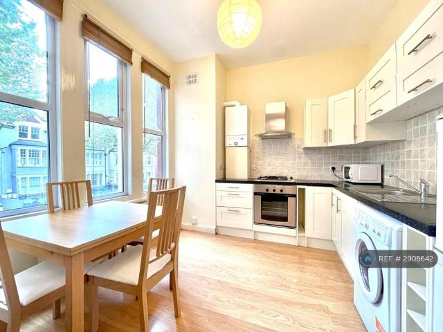 Cavendish Road, London, SW12 1 bed flat to rent £1,900 pcm £438 pw
