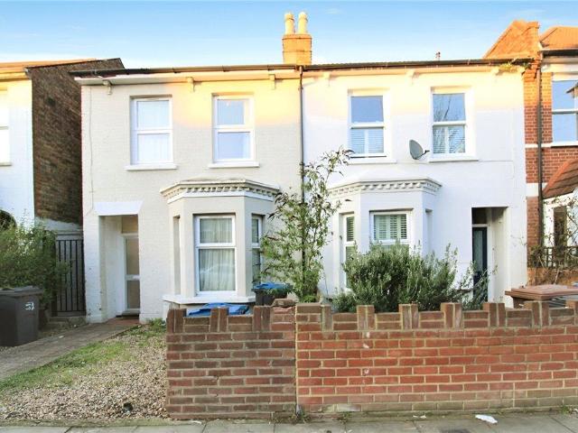 Cavendish Road, London SW19, Room to rent, £850 pcm | PrimeLocation