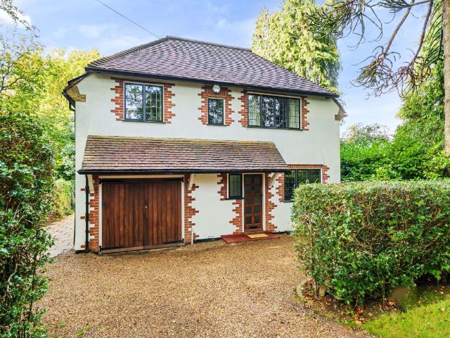 Cavendish Road, St. Georges Hill, Weybridge KT13, 4 bed detached house to rent, £4,500 pcm | PrimeLocation