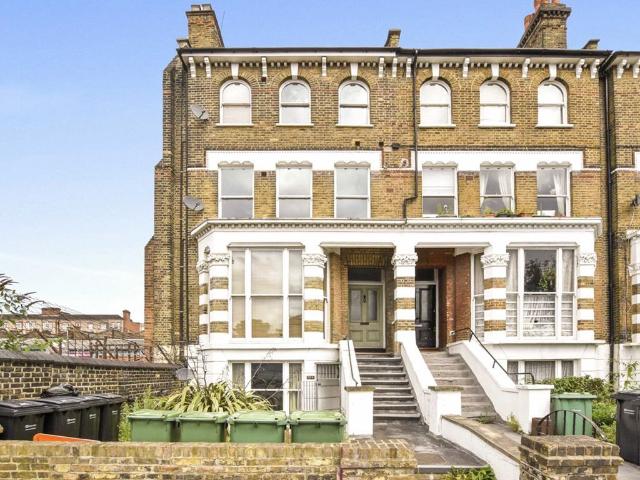 Caversham Road, Kentish Town NW5, 1 bed flat to rent, £1,950 pcm | PrimeLocation