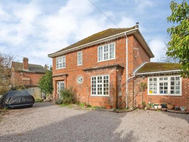 Cawston Road, Reepham, 4 Bedroom Detached