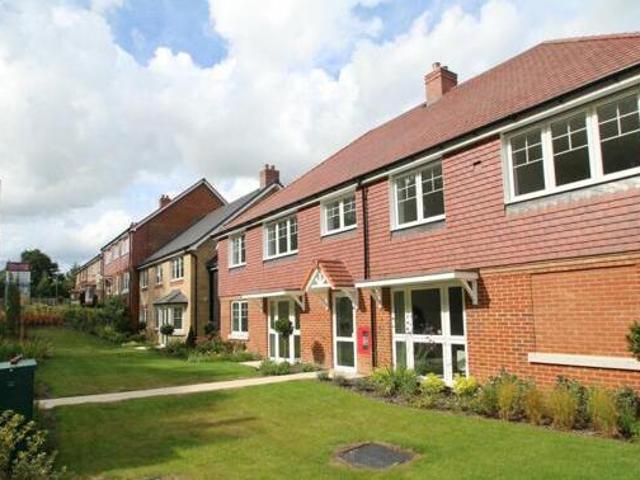 Caxton Lodge, Smallhythe Road, 1 Bedroom Apartment