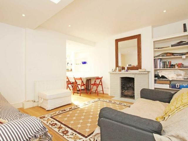 Caxton Road, W12, London