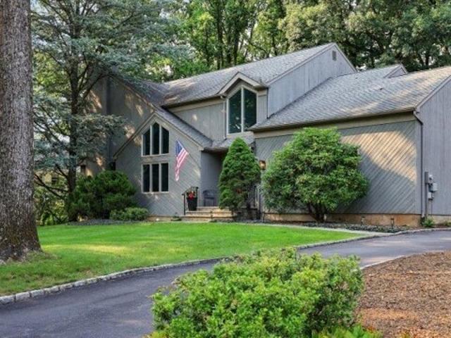 Cayuga Way, Bernards Twp, Home For Sale