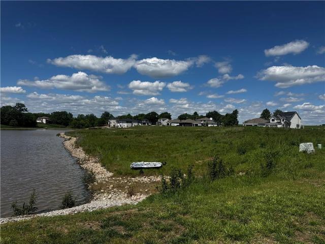 Cayhill Lot 216 Larson Avenue